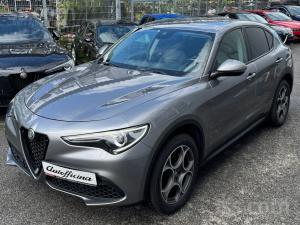 Pelēks Alfa Romeo Stelvio 2017 Rīga, ar dzinēja tilpumu 2.00 L un nobraukumu 159 tūkst. km par 18900 €, foto 1 vietnē AUTOMOTO.COM.LV