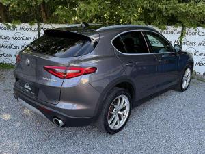 Pelēks Alfa Romeo Stelvio 2018 Viļņa, ar dzinēja tilpumu 2.00 L un nobraukumu 94 tūkst. km par 18800 €, foto 6 vietnē AUTOMOTO.COM.LV