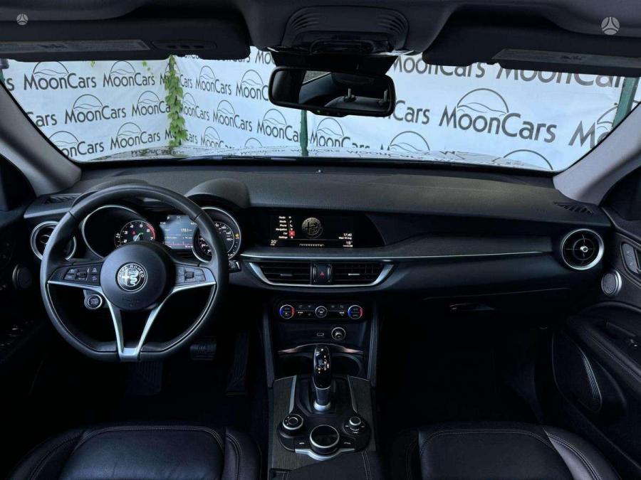 Pelēks Alfa Romeo Stelvio 2018 Viļņa, ar dzinēja tilpumu 2.00 L un nobraukumu 94 tūkst. km par 18800 €, foto 12 vietnē AUTOMOTO.COM.LV