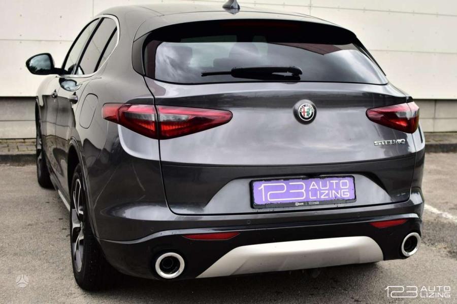 Pelēks Alfa Romeo Stelvio 2020 Kretinga, ar dzinēja tilpumu 2.10 L un nobraukumu 168 tūkst. km par 16350 €, foto 9 vietnē AUTOMOTO.COM.LV