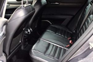 Pelēks Alfa Romeo Stelvio 2020 Kretinga, ar dzinēja tilpumu 2.10 L un nobraukumu 168 tūkst. km par 16350 €, foto 18 vietnē AUTOMOTO.COM.LV