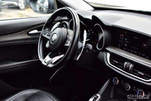 Pelēks Alfa Romeo Stelvio 2020 Kretinga, ar dzinēja tilpumu 2.10 L un nobraukumu 168 tūkst. km par 16350 €, foto 30 vietnē AUTOMOTO.COM.LV
