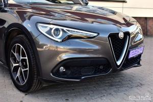 Pelēks Alfa Romeo Stelvio 2020 Kretinga, ar dzinēja tilpumu 2.10 L un nobraukumu 168 tūkst. km par 14999 €, foto 7 vietnē AUTOMOTO.COM.LV
