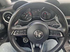 Pelēks Alfa Romeo Stelvio 2020 Tauragė, ar dzinēja tilpumu 2.10 L un nobraukumu 168 tūkst. km par 14300 €, foto 11 vietnē AUTOMOTO.COM.LV