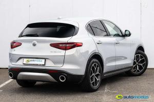Pelēks Alfa Romeo Stelvio 2021 Viļņa, ar dzinēja tilpumu 2.00 L un nobraukumu 103 tūkst. km par 27890 €, foto 2 vietnē AUTOMOTO.COM.LV