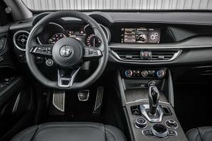 Pelēks Alfa Romeo Stelvio 2021 Viļņa, ar dzinēja tilpumu 2.00 L un nobraukumu 103 tūkst. km par 27890 €, foto 9 vietnē AUTOMOTO.COM.LV
