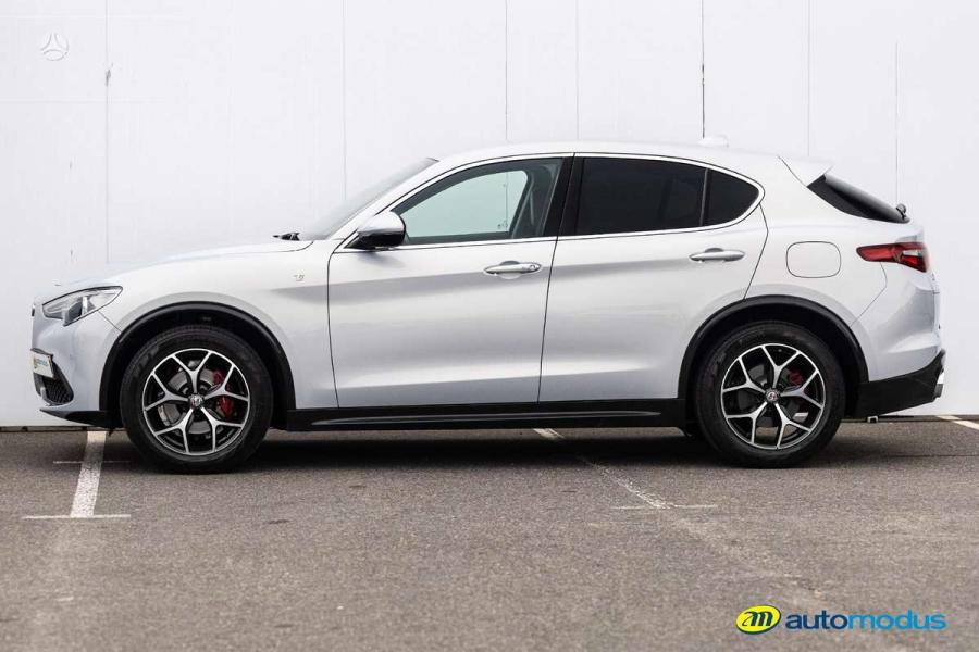 Pelēks Alfa Romeo Stelvio 2021 Viļņa, ar dzinēja tilpumu 2.00 L un nobraukumu 103 tūkst. km par 27890 €, foto 21 vietnē AUTOMOTO.COM.LV