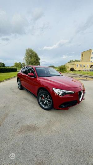 Sarkans Alfa Romeo Stelvio 2018 Biržai, ar dzinēja tilpumu 2.20 L un nobraukumu 162 tūkst. km par 13500 €, foto  vietnē AUTOMOTO.COM.LV