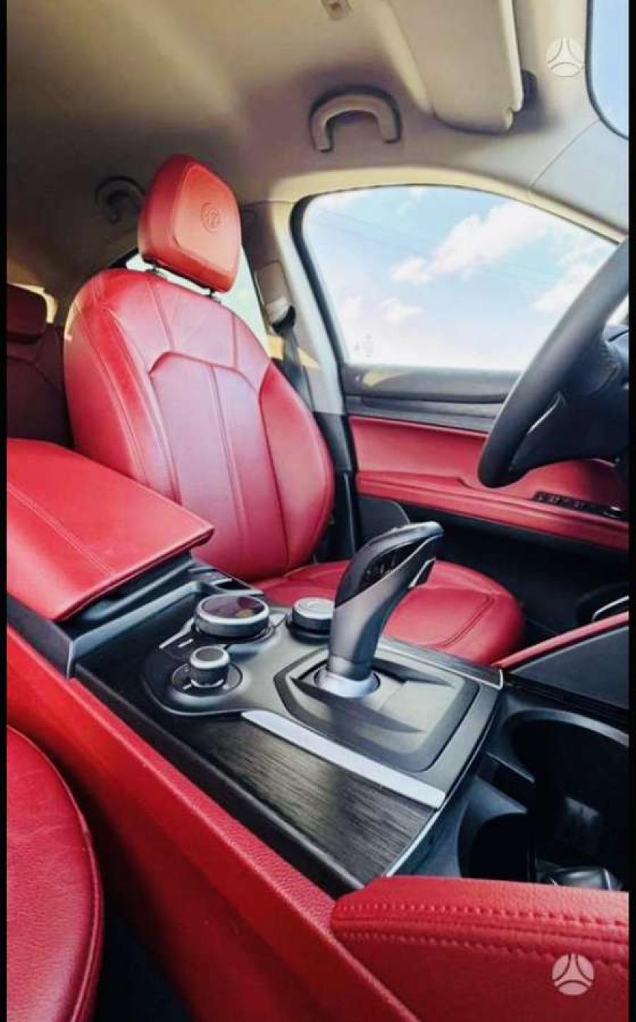 Sarkans Alfa Romeo Stelvio 2018 Biržai, ar dzinēja tilpumu 2.20 L un nobraukumu 162 tūkst. km par 13500 €, foto 11 vietnē AUTOMOTO.COM.LV