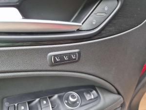 Red Alfa Romeo Stelvio 2018 in Utena, with an engine capacity of 2.14 L and mileage of 254 thousand km for 12990 €, photo 11 on AUTOMOTO.COM.LV