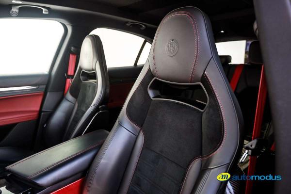Sarkans Alfa Romeo Stelvio 2019 Viļņa, ar dzinēja tilpumu 2.89 L un nobraukumu 85 tūkst. km par 44900 €, foto 11 vietnē AUTOMOTO.COM.LV