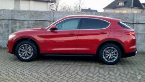 Red Alfa Romeo Stelvio 2019 in Taurage, with an engine capacity of 2.10 L and mileage of 210 thousand km for 15000 €, photo 8 on AUTOMOTO.COM.LV