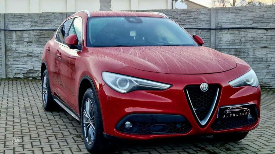 Red Alfa Romeo Stelvio 2019 in Taurage, with an engine capacity of 2.10 L and mileage of 210 thousand km for 15000 €, photo 12 on AUTOMOTO.COM.LV