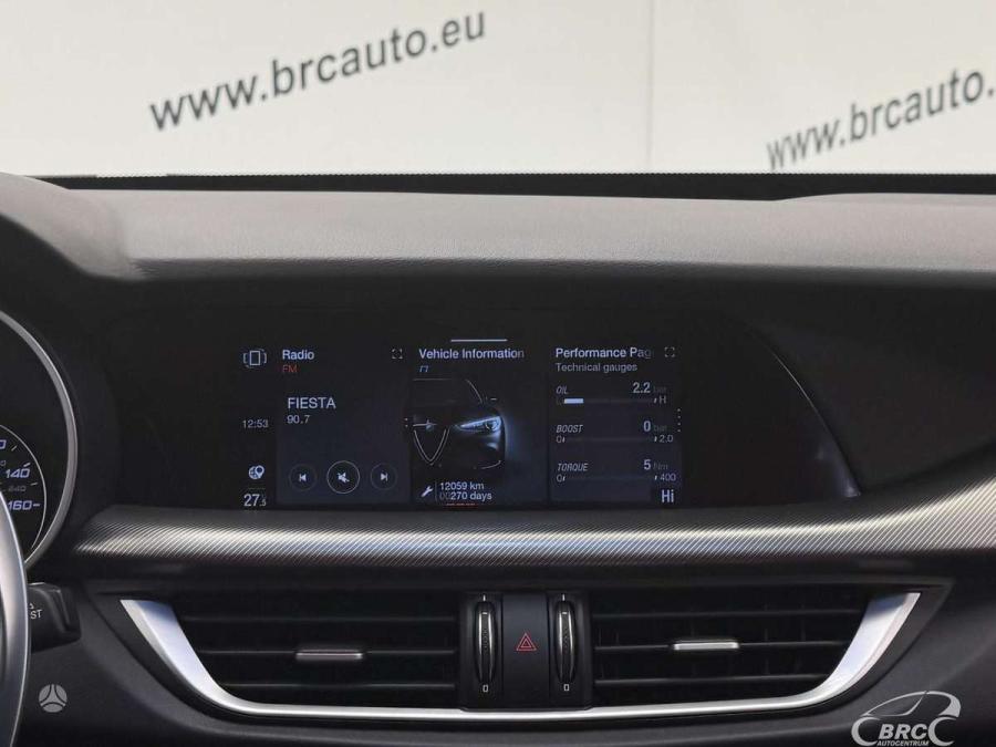 Sarkans Alfa Romeo Stelvio 2022 Viļņa, ar dzinēja tilpumu 2.00 L un nobraukumu 67 tūkst. km par 27000 €, foto 21 vietnē AUTOMOTO.COM.LV