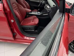 Sarkans Alfa Romeo Stelvio 2022 Viļņa, ar dzinēja tilpumu 2.00 L un nobraukumu 67 tūkst. km par 26000 €, foto 12 vietnē AUTOMOTO.COM.LV
