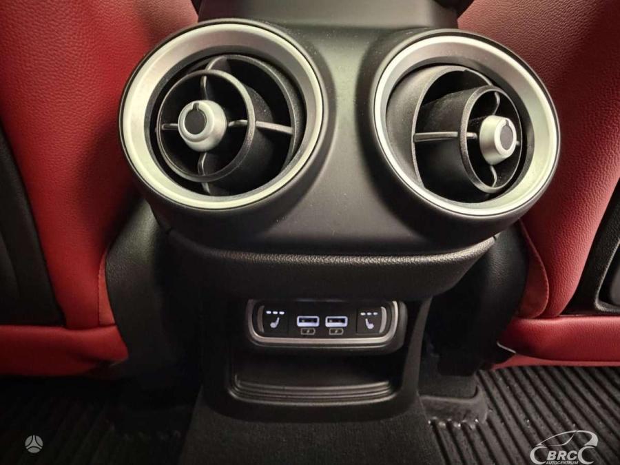 Sarkans Alfa Romeo Stelvio 2022 Viļņa, ar dzinēja tilpumu 2.00 L un nobraukumu 67 tūkst. km par 26000 €, foto 18 vietnē AUTOMOTO.COM.LV