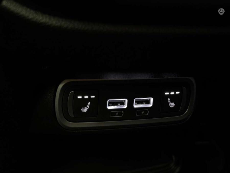 Sarkans Alfa Romeo Stelvio 2023 Viļņa, ar dzinēja tilpumu 2.00 L un nobraukumu 13 tūkst. km par 28999 €, foto 21 vietnē AUTOMOTO.COM.LV