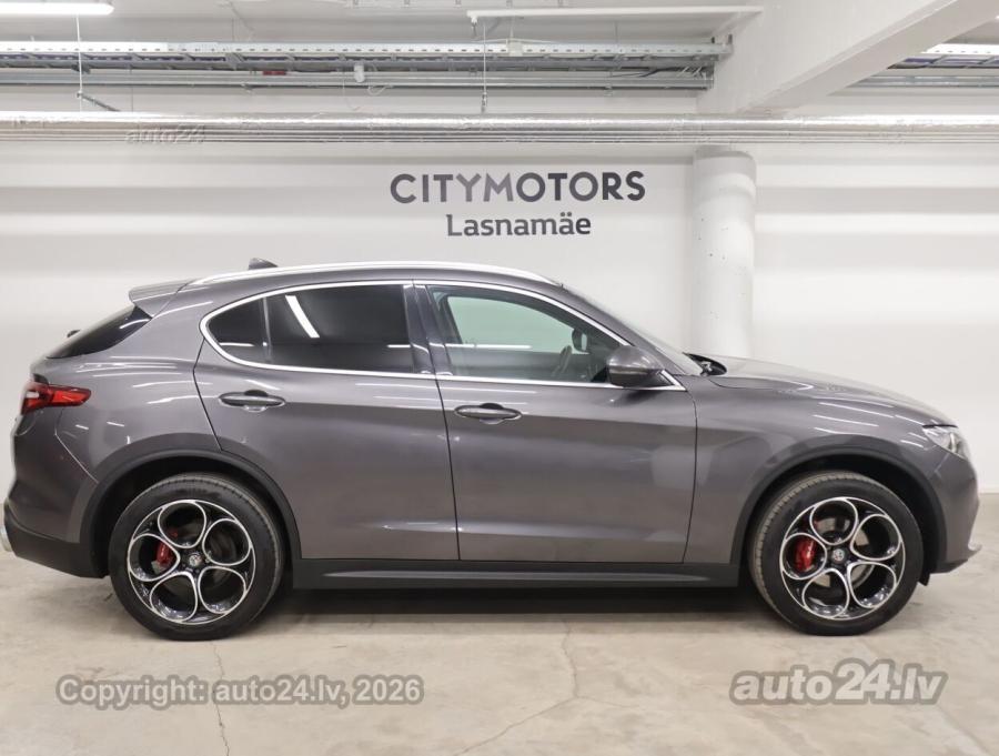 Alfa Romeo Stelvio 2019 in Tallinn, with an engine capacity of 2.10 L and mileage of 179 thousand km for 19900 €, photo 6 on AUTOMOTO.COM.LV