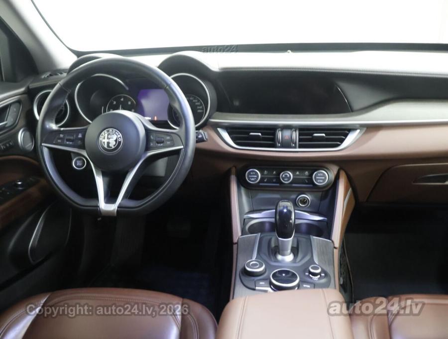 Alfa Romeo Stelvio 2019 in Tallinn, with an engine capacity of 2.10 L and mileage of 179 thousand km for 19900 €, photo 8 on AUTOMOTO.COM.LV