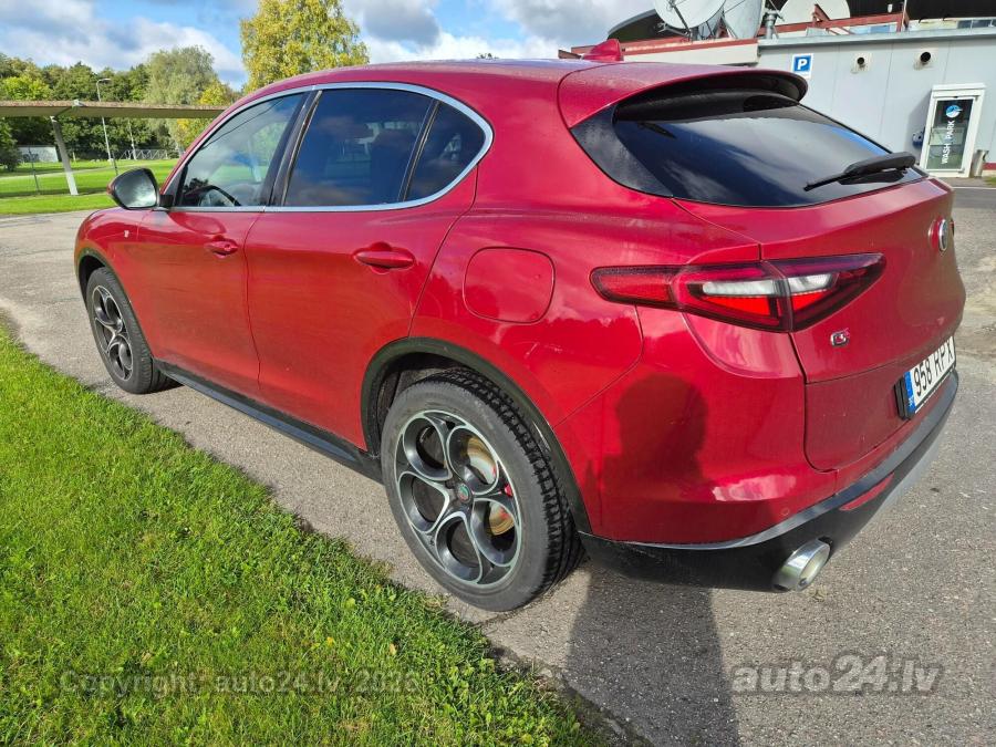 Alfa Romeo Stelvio 2021 Tallina, ar dzinēja tilpumu 2.00 L un nobraukumu 50 tūkst. km par 24000 €, foto 10 vietnē AUTOMOTO.COM.LV