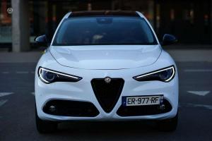 White Alfa Romeo Stelvio 2017 in Palanga, with an engine capacity of 2.14 L and mileage of 248 thousand km for 14500 €, photo 10 on AUTOMOTO.COM.LV