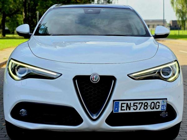 Balts Alfa Romeo Stelvio 2017 Tauragė, ar dzinēja tilpumu 2.14 L un nobraukumu 261 tūkst. km par 13400 €, foto 1 vietnē AUTOMOTO.COM.LV
