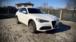 Balts Alfa Romeo Stelvio 2018 Rīga, ar dzinēja tilpumu 2.00 L un nobraukumu 137 tūkst. km par 16800 €, foto 3 vietnē AUTOMOTO.COM.LV