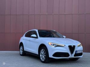 White Alfa Romeo Stelvio 2018 in Vilnius, with an engine capacity of 2.00 L and mileage of 146 thousand km for 18500 €, photo 8 on AUTOMOTO.COM.LV