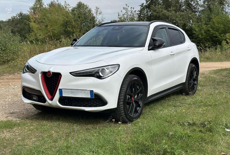 Balts Alfa Romeo Stelvio 2019 Kauņa, ar dzinēja tilpumu 2.14 L un nobraukumu 196 tūkst. km par 18890 €, foto 4 vietnē AUTOMOTO.COM.LV