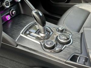 Balts Alfa Romeo Stelvio 2019 Kauņa, ar dzinēja tilpumu 2.14 L un nobraukumu 196 tūkst. km par 18890 €, foto 22 vietnē AUTOMOTO.COM.LV