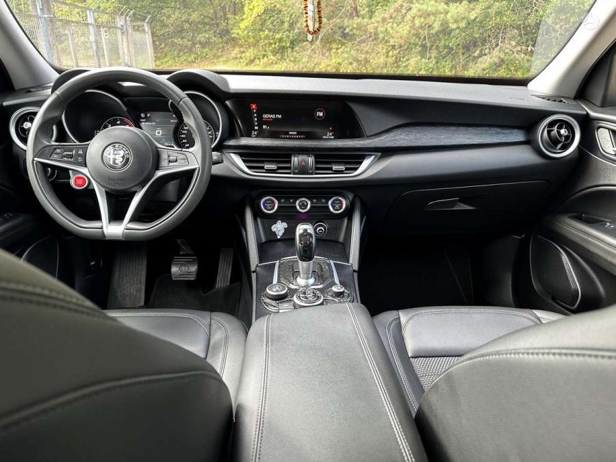 Balts Alfa Romeo Stelvio 2019 Kauņa, ar dzinēja tilpumu 2.14 L un nobraukumu 196 tūkst. km par 18890 €, foto 35 vietnē AUTOMOTO.COM.LV