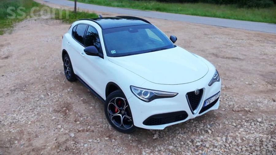 Balts Alfa Romeo Stelvio 2020 Rīga, ar dzinēja tilpumu 2.00 L un nobraukumu 197 tūkst. km par 20990 €, foto 15 vietnē AUTOMOTO.COM.LV