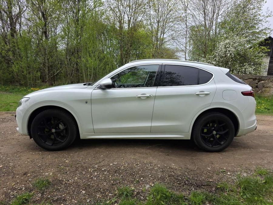 Balts Alfa Romeo Stelvio 2020 Viļņa, ar dzinēja tilpumu 2.00 L un nobraukumu 84 tūkst. km par 26000 €, foto 5 vietnē AUTOMOTO.COM.LV
