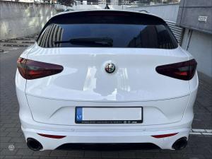 White Alfa Romeo Stelvio 2021 in Vilnius, with an engine capacity of 2.00 L and mileage of 64 thousand km for 18900 €, photo 9 on AUTOMOTO.COM.LV