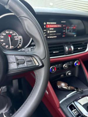 White Alfa Romeo Stelvio 2021 in Vilnius, with an engine capacity of 2.00 L and mileage of 64 thousand km for 18900 €, photo 19 on AUTOMOTO.COM.LV