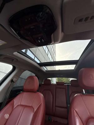 White Alfa Romeo Stelvio 2021 in Vilnius, with an engine capacity of 2.00 L and mileage of 64 thousand km for 18900 €, photo 21 on AUTOMOTO.COM.LV