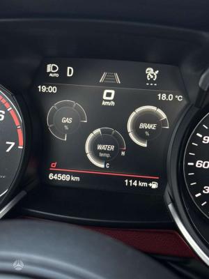 White Alfa Romeo Stelvio 2021 in Vilnius, with an engine capacity of 2.00 L and mileage of 64 thousand km for 18900 €, photo 24 on AUTOMOTO.COM.LV