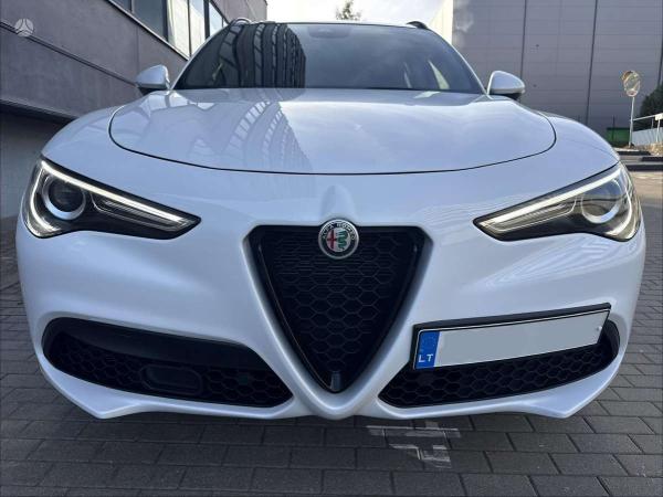 Balts Alfa Romeo Stelvio 2021 Viļņa, ar dzinēja tilpumu 2.00 L un nobraukumu 64 tūkst. km par 18900 €, foto 7 vietnē AUTOMOTO.COM.LV
