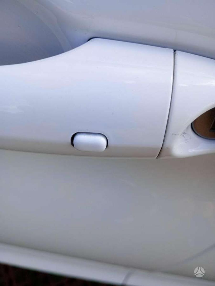 White Alfa Romeo Stelvio 2021 in Kaunas, with an engine capacity of 2.14 L and mileage of 237 thousand km for 13150 €, photo 14 on AUTOMOTO.COM.LV
