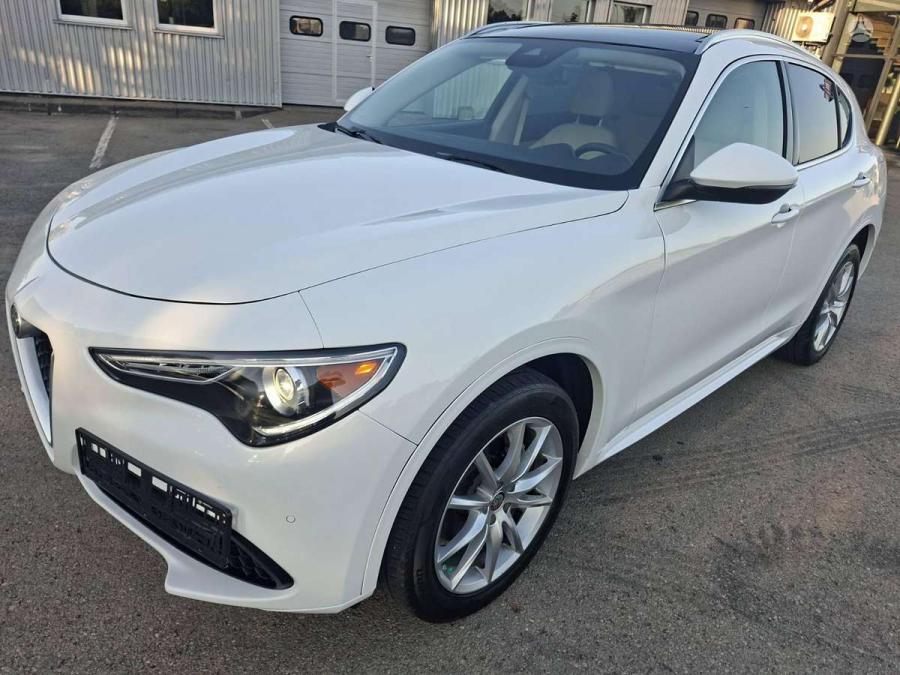 Balts Alfa Romeo Stelvio 2020 Radviliškis, ar dzinēja tilpumu 2.00 L un nobraukumu 85 tūkst. km par 19200 €, foto 17 vietnē AUTOMOTO.COM.LV