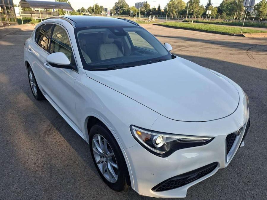 Balts Alfa Romeo Stelvio 2020 Radviliškis, ar dzinēja tilpumu 2.00 L un nobraukumu 85 tūkst. km par 19200 €, foto 28 vietnē AUTOMOTO.COM.LV