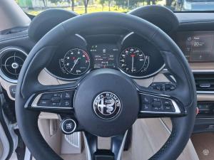 Balts Alfa Romeo Stelvio 2020 Radviliškis, ar dzinēja tilpumu 2.00 L un nobraukumu 85 tūkst. km par 19200 €, foto 42 vietnē AUTOMOTO.COM.LV