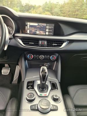 White Alfa Romeo Stelvio 2021 in Tallinn, with an engine capacity of 2.00 L and mileage of 24 thousand km for 37990 €, photo 15 on AUTOMOTO.COM.LV