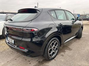 Black Alfa Romeo Tonale 2022 in Vilnius, with an engine capacity of 1.47 L and mileage of 193 thousand km for 16390 €, photo 6 on AUTOMOTO.COM.LV