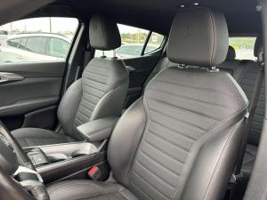 Black Alfa Romeo Tonale 2022 in Vilnius, with an engine capacity of 1.47 L and mileage of 193 thousand km for 16390 €, photo 12 on AUTOMOTO.COM.LV