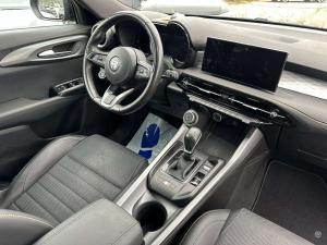 Black Alfa Romeo Tonale 2022 in Vilnius, with an engine capacity of 1.47 L and mileage of 193 thousand km for 16390 €, photo 15 on AUTOMOTO.COM.LV