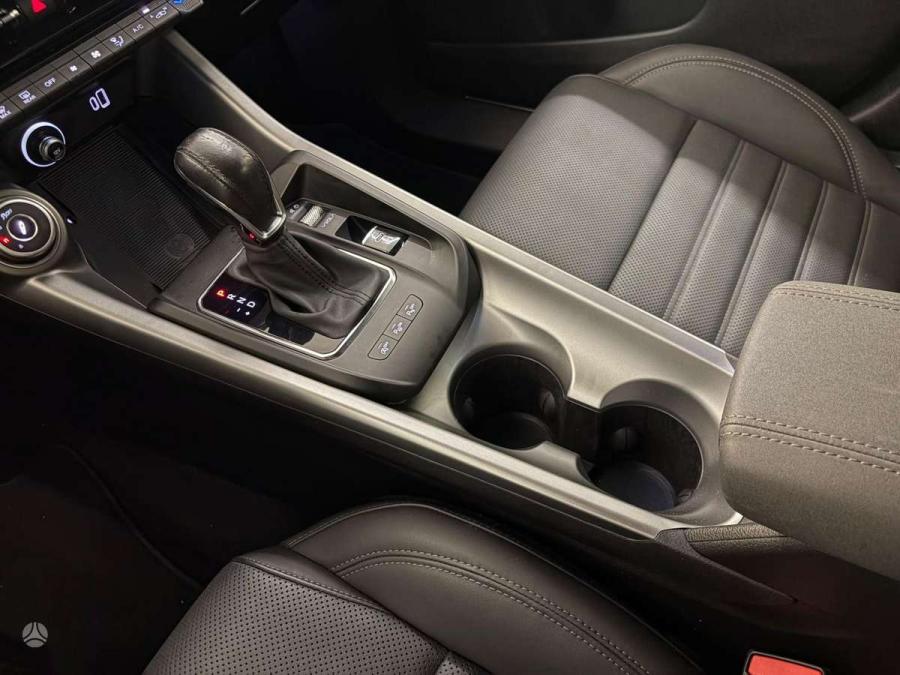 Melns Alfa Romeo Tonale 2024 Marijampole, ar dzinēja tilpumu 1.60 L un nobraukumu 47 tūkst. km par 24999 €, foto 4 vietnē AUTOMOTO.COM.LV