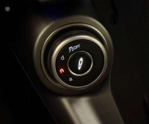 Melns Alfa Romeo Tonale 2024 Marijampole, ar dzinēja tilpumu 1.60 L un nobraukumu 47 tūkst. km par 24999 €, foto 22 vietnē AUTOMOTO.COM.LV