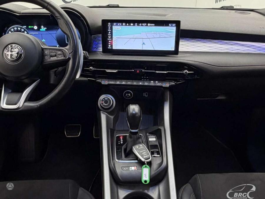 Zils Alfa Romeo Tonale 2022 Viļņa, ar dzinēja tilpumu 1.47 L un nobraukumu 84 tūkst. km par 18900 €, foto 16 vietnē AUTOMOTO.COM.LV