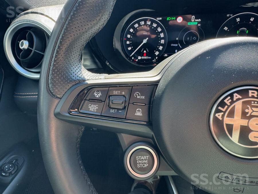 Zils Alfa Romeo Tonale 2023 Rīga, ar dzinēja tilpumu 1.50 L un nobraukumu 118 tūkst. km par 21900 €, foto 30 vietnē AUTOMOTO.COM.LV